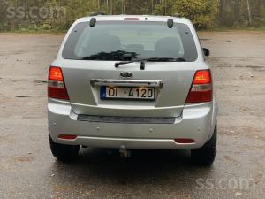 Pelēks Kia Sorento 2007 Rīga, ar dzinēja tilpumu 2.50 L un nobraukumu 290 tūkst. km par 3200 €, foto 6 vietnē AUTOMOTO.COM.LV