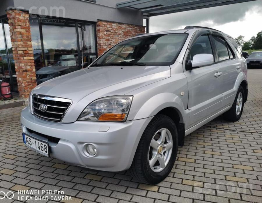 Pelēks Kia Sorento 2007 Talsi, ar dzinēja tilpumu 2.50 L un nobraukumu 0 tūkst. km par 2970 €, foto 1 vietnē AUTOMOTO.COM.LV