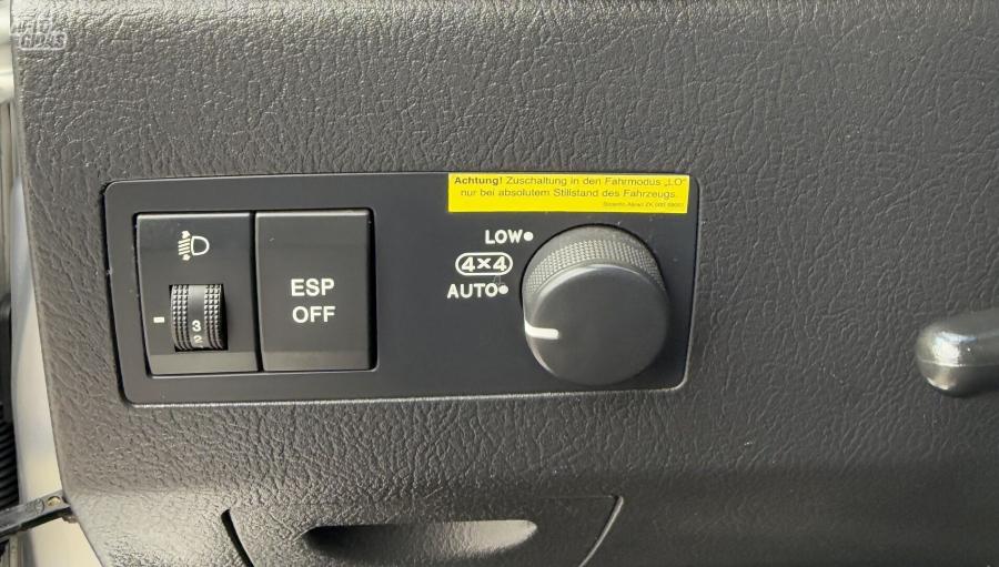Pelēks Kia Sorento 2007 Prienai, ar dzinēja tilpumu 2.50 L un nobraukumu 279 tūkst. km par 3500 €, foto 23 vietnē AUTOMOTO.COM.LV