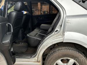 Pelēks Kia Sorento 2007 Rīga, ar dzinēja tilpumu 2.50 L un nobraukumu 340 tūkst. km par 1000 €, foto 7 vietnē AUTOMOTO.COM.LV