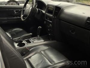 Pelēks Kia Sorento 2007 Rīga, ar dzinēja tilpumu 2.50 L un nobraukumu 340 tūkst. km par 1000 €, foto 9 vietnē AUTOMOTO.COM.LV
