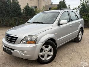Pelēks Kia Sorento 2007 Prienai, ar dzinēja tilpumu 2.50 L un nobraukumu 251 tūkst. km par 2700 €, foto 4 vietnē AUTOMOTO.COM.LV