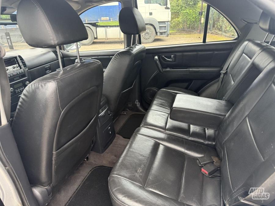 Pelēks Kia Sorento 2007 Prienai, ar dzinēja tilpumu 2.50 L un nobraukumu 251 tūkst. km par 2700 €, foto 13 vietnē AUTOMOTO.COM.LV