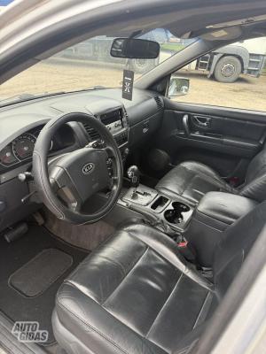 Pelēks Kia Sorento 2007 Prienai, ar dzinēja tilpumu 2.50 L un nobraukumu 251 tūkst. km par 2700 €, foto 14 vietnē AUTOMOTO.COM.LV
