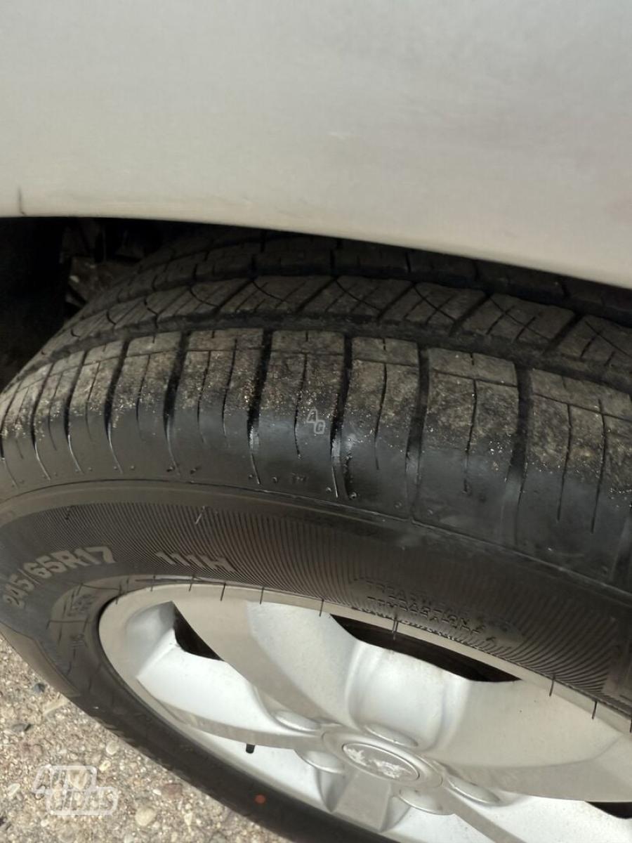 Pelēks Kia Sorento 2007 Prienai, ar dzinēja tilpumu 2.50 L un nobraukumu 251 tūkst. km par 2700 €, foto 18 vietnē AUTOMOTO.COM.LV