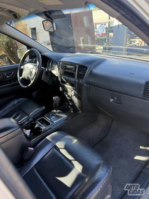 Pelēks Kia Sorento 2007 Prienai, ar dzinēja tilpumu 2.50 L un nobraukumu 260 tūkst. km par 3150 €, foto 17 vietnē AUTOMOTO.COM.LV