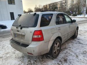 Pelēks Kia Sorento 2008 Kauņa, ar dzinēja tilpumu 2.50 L un nobraukumu 250 tūkst. km par 2950 €, foto 3 vietnē AUTOMOTO.COM.LV