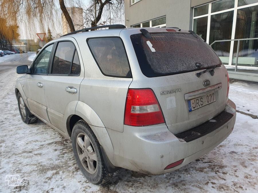Pelēks Kia Sorento 2008 Kauņa, ar dzinēja tilpumu 2.50 L un nobraukumu 250 tūkst. km par 2950 €, foto 4 vietnē AUTOMOTO.COM.LV