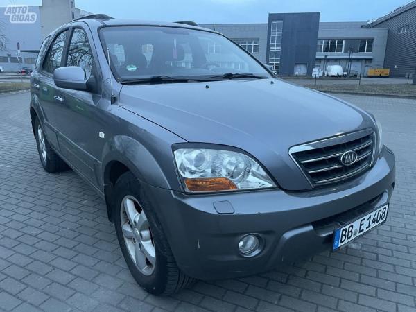Pelēks Kia Sorento 2008 Kauņa, ar dzinēja tilpumu 2.50 L un nobraukumu 218 tūkst. km par 2999 €, foto 2 vietnē AUTOMOTO.COM.LV