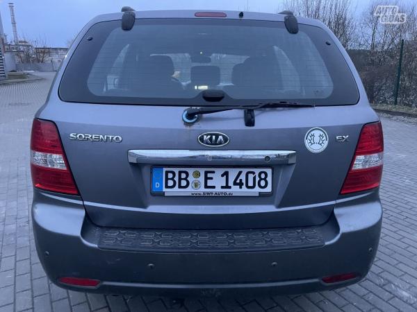 Pelēks Kia Sorento 2008 Kauņa, ar dzinēja tilpumu 2.50 L un nobraukumu 218 tūkst. km par 2999 €, foto 5 vietnē AUTOMOTO.COM.LV