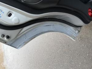 Grey Kia Sorento 2008 in Vilnius, with an engine capacity of 2.50 L and mileage of 256 thousand km for 2850 €, photo 11 on AUTOMOTO.COM.LV