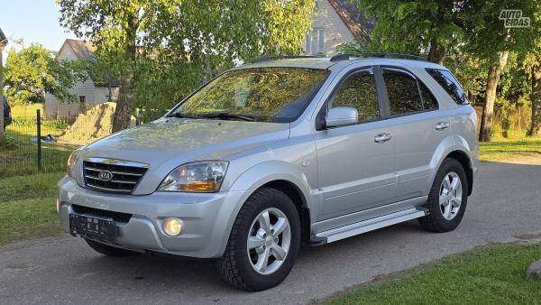 Pelēks Kia Sorento 2008 Marijampole, ar dzinēja tilpumu 2.50 L un nobraukumu 288 tūkst. km par 3350 €, foto 2 vietnē AUTOMOTO.COM.LV