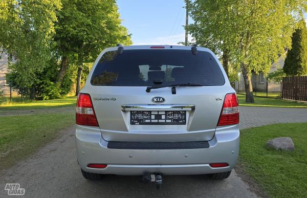 Pelēks Kia Sorento 2008 Marijampole, ar dzinēja tilpumu 2.50 L un nobraukumu 288 tūkst. km par 3350 €, foto 9 vietnē AUTOMOTO.COM.LV