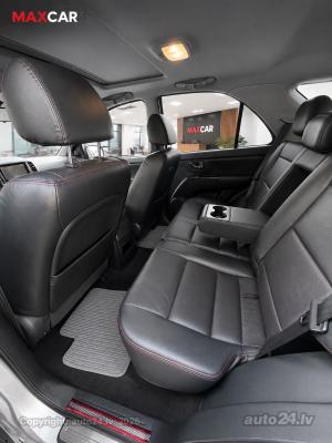 Pelēks Kia Sorento 2008 Tallina, ar dzinēja tilpumu 2.50 L un nobraukumu 241 tūkst. km par 2999 €, foto 9 vietnē AUTOMOTO.COM.LV