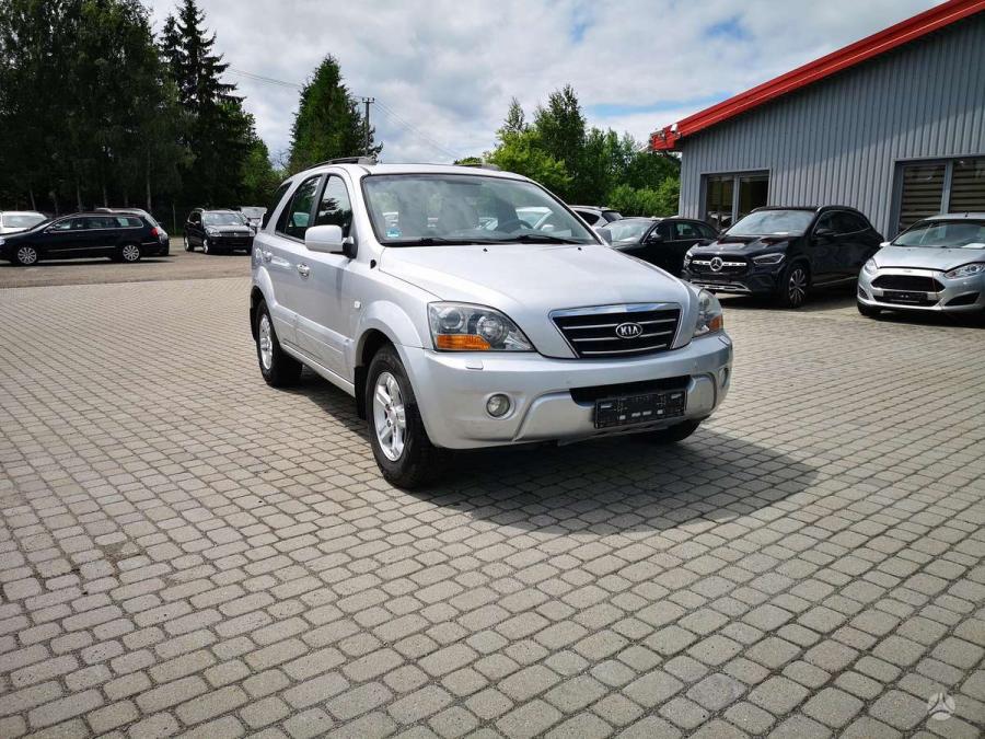 Pelēks Kia Sorento 2008 Radviliškis, ar dzinēja tilpumu 2.50 L un nobraukumu 219 tūkst. km par 3999 €, foto 5 vietnē AUTOMOTO.COM.LV