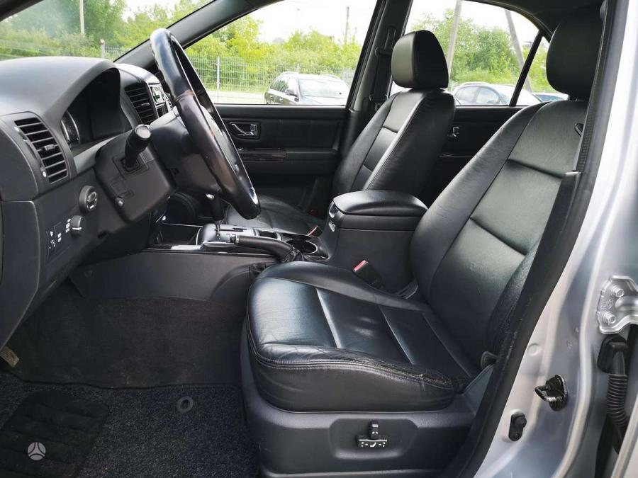 Pelēks Kia Sorento 2008 Radviliškis, ar dzinēja tilpumu 2.50 L un nobraukumu 219 tūkst. km par 3999 €, foto 10 vietnē AUTOMOTO.COM.LV