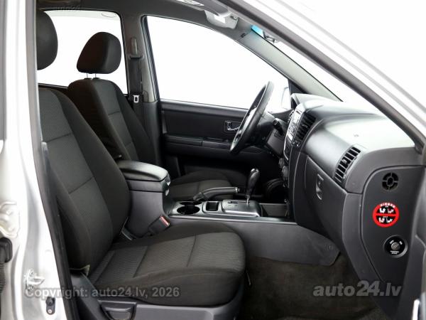 Pelēks Kia Sorento 2008 Tallina, ar dzinēja tilpumu 2.50 L un nobraukumu 329 tūkst. km par 2699 €, foto 6 vietnē AUTOMOTO.COM.LV