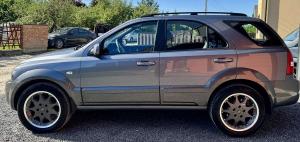 Pelēks Kia Sorento 2008 Marijampole, ar dzinēja tilpumu 2.50 L un nobraukumu 279 tūkst. km par 4450 €, foto 8 vietnē AUTOMOTO.COM.LV