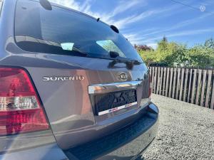Pelēks Kia Sorento 2008 Marijampole, ar dzinēja tilpumu 2.50 L un nobraukumu 279 tūkst. km par 4450 €, foto 15 vietnē AUTOMOTO.COM.LV