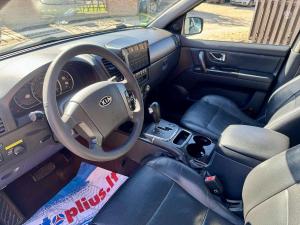 Pelēks Kia Sorento 2008 Marijampole, ar dzinēja tilpumu 2.50 L un nobraukumu 279 tūkst. km par 4450 €, foto 18 vietnē AUTOMOTO.COM.LV