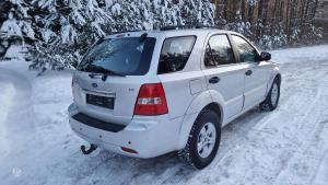 Grey Kia Sorento 2009 in Vilnius, with an engine capacity of 2.50 L and mileage of 212 thousand km for 3950 €, photo 11 on AUTOMOTO.COM.LV