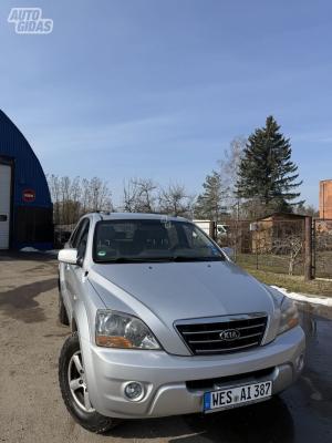 Grey Kia Sorento 2009 in Prienai, with an engine capacity of 2.50 L and mileage of 230 thousand km for 3600 €, photo 8 on AUTOMOTO.COM.LV