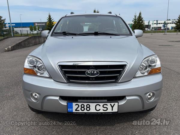 Pelēks Kia Sorento 2009 Paide, ar dzinēja tilpumu 2.50 L un nobraukumu 179 tūkst. km par 4790 €, foto 2 vietnē AUTOMOTO.COM.LV