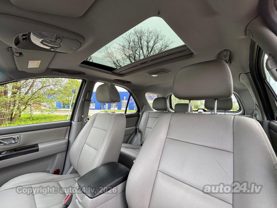Grey Kia Sorento 2009 in Paide, with an engine capacity of 2.50 L and mileage of 179 thousand km for 4790 €, photo 14 on AUTOMOTO.COM.LV