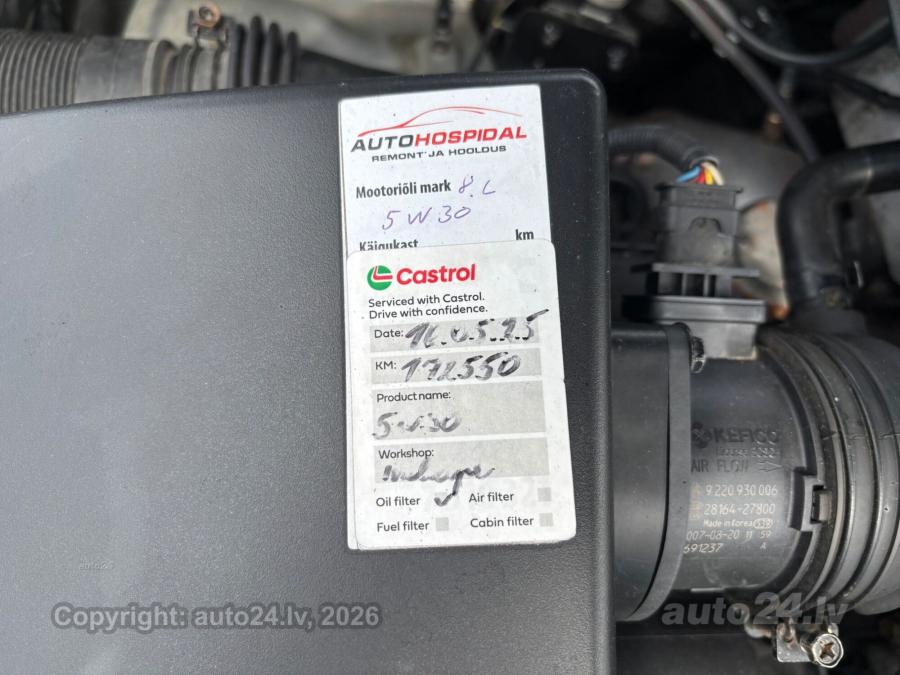 Grey Kia Sorento 2009 in Paide, with an engine capacity of 2.50 L and mileage of 179 thousand km for 4790 €, photo 28 on AUTOMOTO.COM.LV