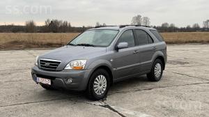 Pelēks Kia Sorento 2009 Rīga, ar dzinēja tilpumu 2.50 L un nobraukumu 0 tūkst. km par 3799 €, foto  vietnē AUTOMOTO.COM.LV