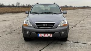 Pelēks Kia Sorento 2009 Rīga, ar dzinēja tilpumu 2.50 L un nobraukumu 0 tūkst. km par 3799 €, foto 9 vietnē AUTOMOTO.COM.LV