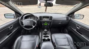 Pelēks Kia Sorento 2009 Rīga, ar dzinēja tilpumu 2.50 L un nobraukumu 0 tūkst. km par 3799 €, foto 12 vietnē AUTOMOTO.COM.LV