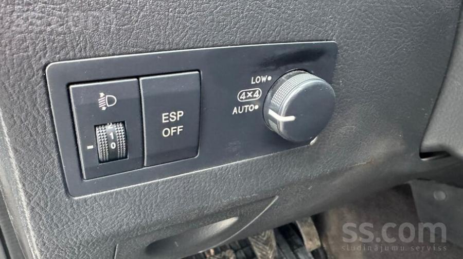 Pelēks Kia Sorento 2009 Rīga, ar dzinēja tilpumu 2.50 L un nobraukumu 0 tūkst. km par 3799 €, foto 17 vietnē AUTOMOTO.COM.LV