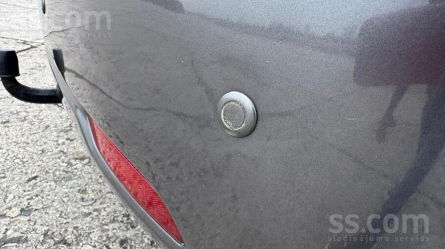 Pelēks Kia Sorento 2009 Rīga, ar dzinēja tilpumu 2.50 L un nobraukumu 0 tūkst. km par 3799 €, foto 27 vietnē AUTOMOTO.COM.LV