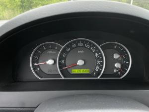 Pelēks Kia Sorento 2009 Rīga, ar dzinēja tilpumu 2.50 L un nobraukumu 262 tūkst. km par 4900 €, foto 12 vietnē AUTOMOTO.COM.LV