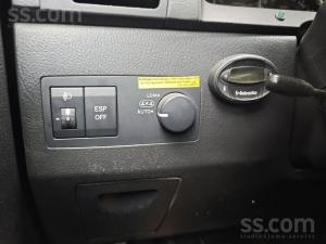 Grey Kia Sorento 2009 in Riga, with an engine capacity of 2.50 L and mileage of 281 thousand km for 2450 €, photo 6 on AUTOMOTO.COM.LV