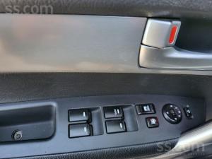 Pelēks Kia Sorento 2010 Rīga, ar dzinēja tilpumu 2.20 L un nobraukumu 280 tūkst. km par 4800 €, foto 12 vietnē AUTOMOTO.COM.LV