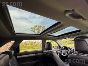 Pelēks Kia Sorento 2011 Rīga, ar dzinēja tilpumu 2.20 L un nobraukumu 241 tūkst. km par 7250 €, foto 22 vietnē AUTOMOTO.COM.LV