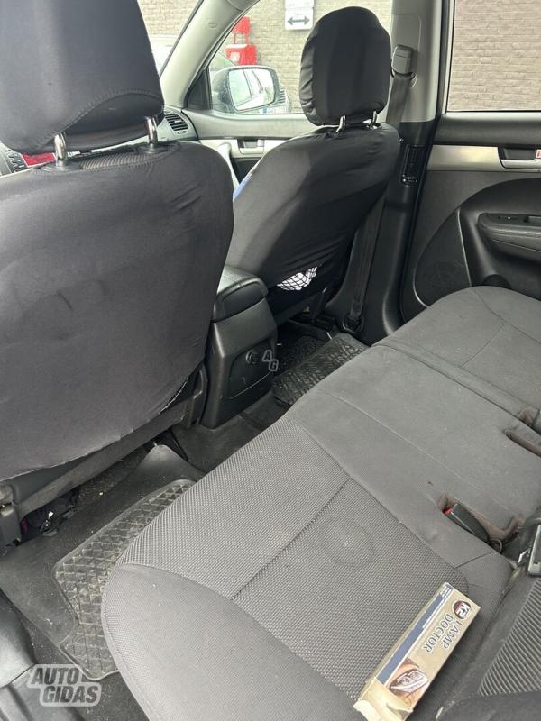 Pelēks Kia Sorento 2011 Marijampole, ar dzinēja tilpumu 2.20 L un nobraukumu 267 tūkst. km par 6200 €, foto 8 vietnē AUTOMOTO.COM.LV