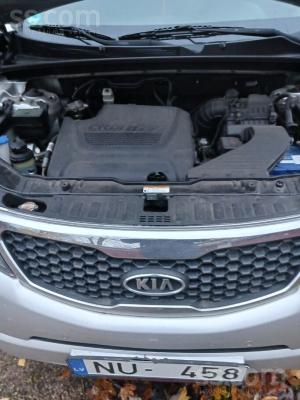 Pelēks Kia Sorento 2012 Rīga, ar dzinēja tilpumu 2.20 L un nobraukumu 0 tūkst. km par 8500 €, foto 8 vietnē AUTOMOTO.COM.LV