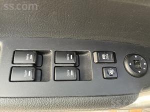 Pelēks Kia Sorento 2012 Rīga, ar dzinēja tilpumu 2.20 L un nobraukumu 0 tūkst. km par 8300 €, foto 15 vietnē AUTOMOTO.COM.LV