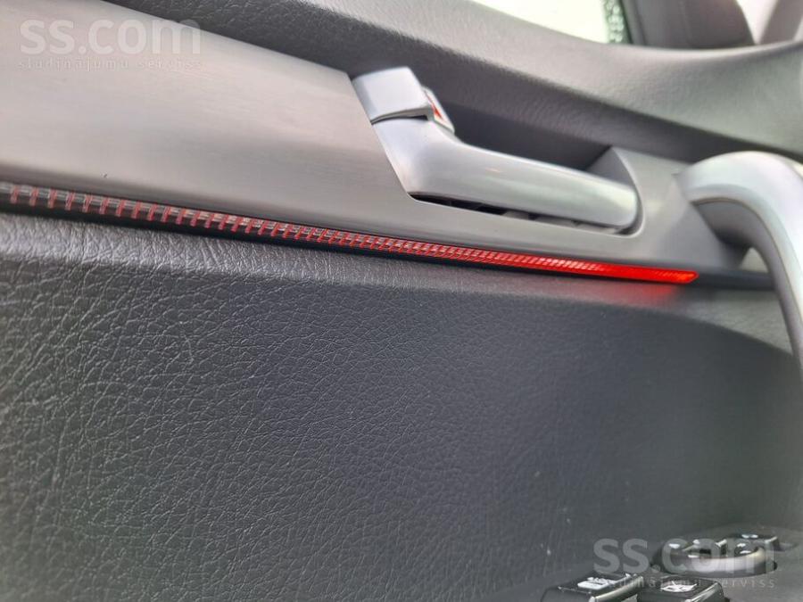 Pelēks Kia Sorento 2012 Daugavpils, ar dzinēja tilpumu 2.20 L un nobraukumu 0 tūkst. km par 10950 €, foto 12 vietnē AUTOMOTO.COM.LV