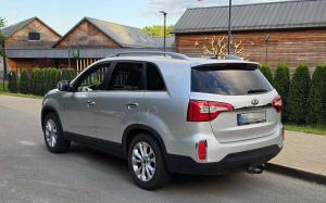 Grey Kia Sorento 2013 in Vilnius, with an engine capacity of 2.20 L and mileage of 270 thousand km for 6300 €, photo 8 on AUTOMOTO.COM.LV