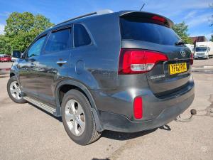 Pelēks Kia Sorento 2013 Kauņa, ar dzinēja tilpumu 2.20 L un nobraukumu 141 tūkst. km par 2900 €, foto 8 vietnē AUTOMOTO.COM.LV
