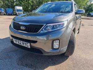 Pelēks Kia Sorento 2013 Kauņa, ar dzinēja tilpumu 2.20 L un nobraukumu 141 tūkst. km par 2900 €, foto 12 vietnē AUTOMOTO.COM.LV