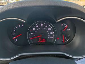 Pelēks Kia Sorento 2013 Kauņa, ar dzinēja tilpumu 2.20 L un nobraukumu 141 tūkst. km par 2900 €, foto 15 vietnē AUTOMOTO.COM.LV