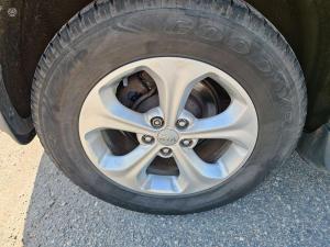 Pelēks Kia Sorento 2013 Kauņa, ar dzinēja tilpumu 2.20 L un nobraukumu 141 tūkst. km par 2900 €, foto 29 vietnē AUTOMOTO.COM.LV