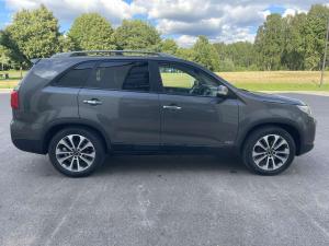 Pelēks Kia Sorento 2014 Kauņa, ar dzinēja tilpumu 2.20 L un nobraukumu 248 tūkst. km par 8950 €, foto 9 vietnē AUTOMOTO.COM.LV
