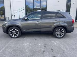 Pelēks Kia Sorento 2014 Kauņa, ar dzinēja tilpumu 2.20 L un nobraukumu 248 tūkst. km par 8950 €, foto 16 vietnē AUTOMOTO.COM.LV