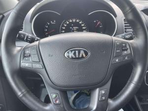 Pelēks Kia Sorento 2014 Kauņa, ar dzinēja tilpumu 2.20 L un nobraukumu 248 tūkst. km par 8950 €, foto 19 vietnē AUTOMOTO.COM.LV